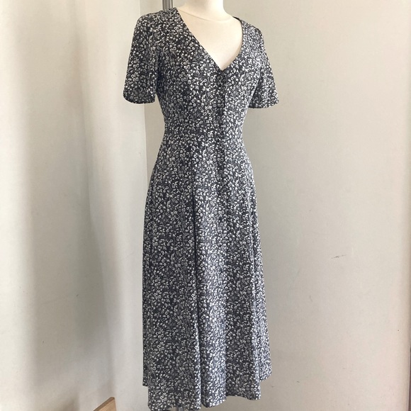 1. State | Dresses | State Black White Floral Print Dress | Poshmark